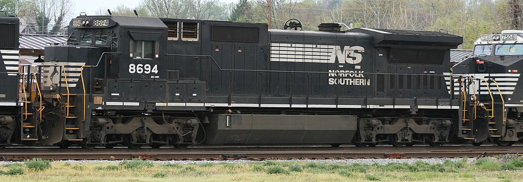 NS 8694